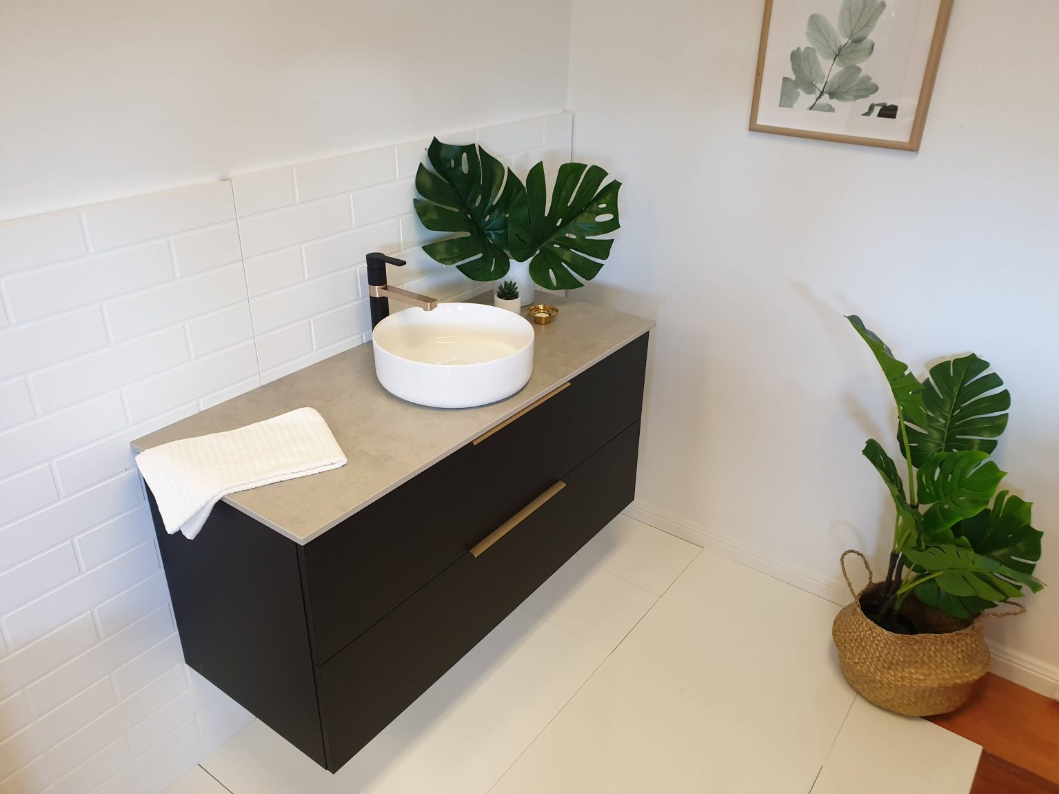 Lucca - Classique Vanities