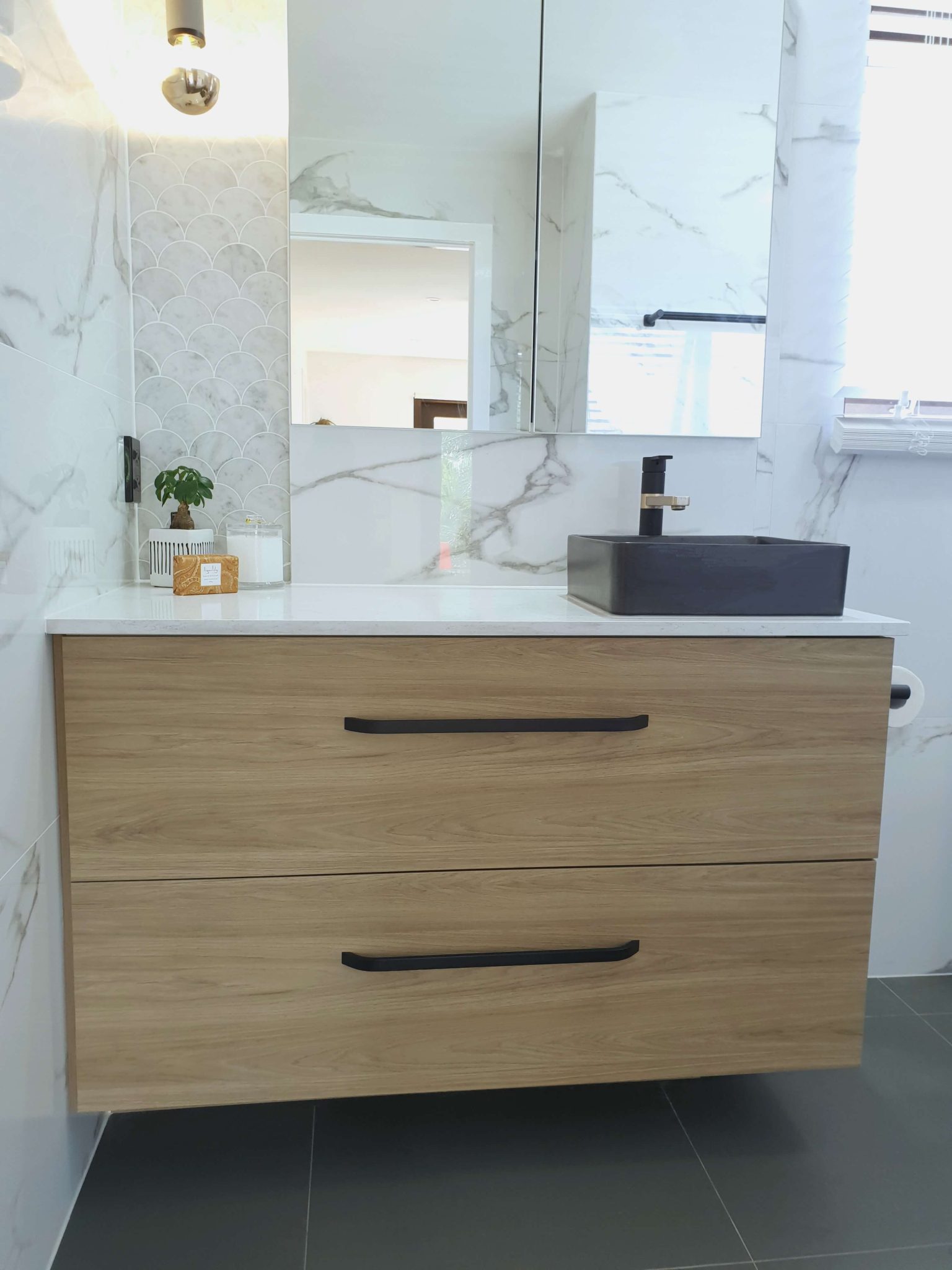 Lucca - Classique Vanities